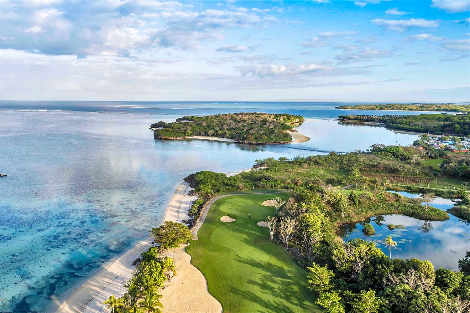Golf Fiji | Luxury Adventures